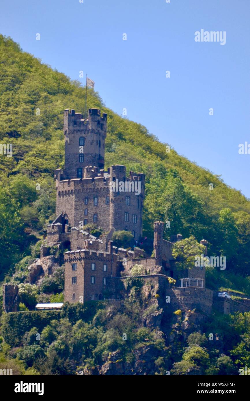 Castle Sooneck on the Rhine river Stock Photo - Alamy