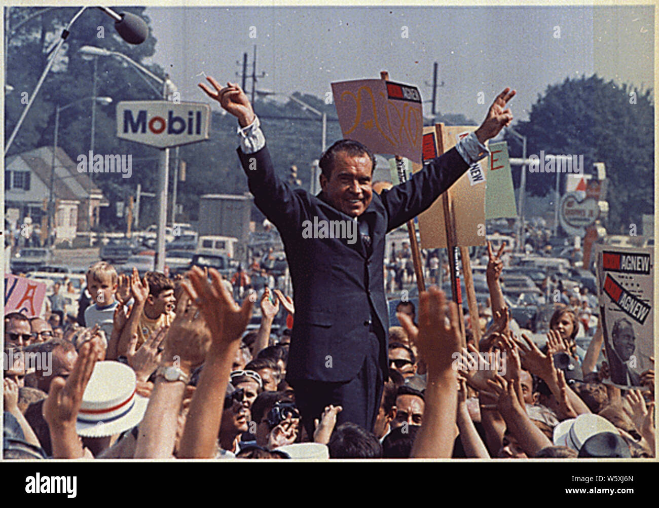Richard Nixon campaign rally 1968 Stock Photo - Alamy