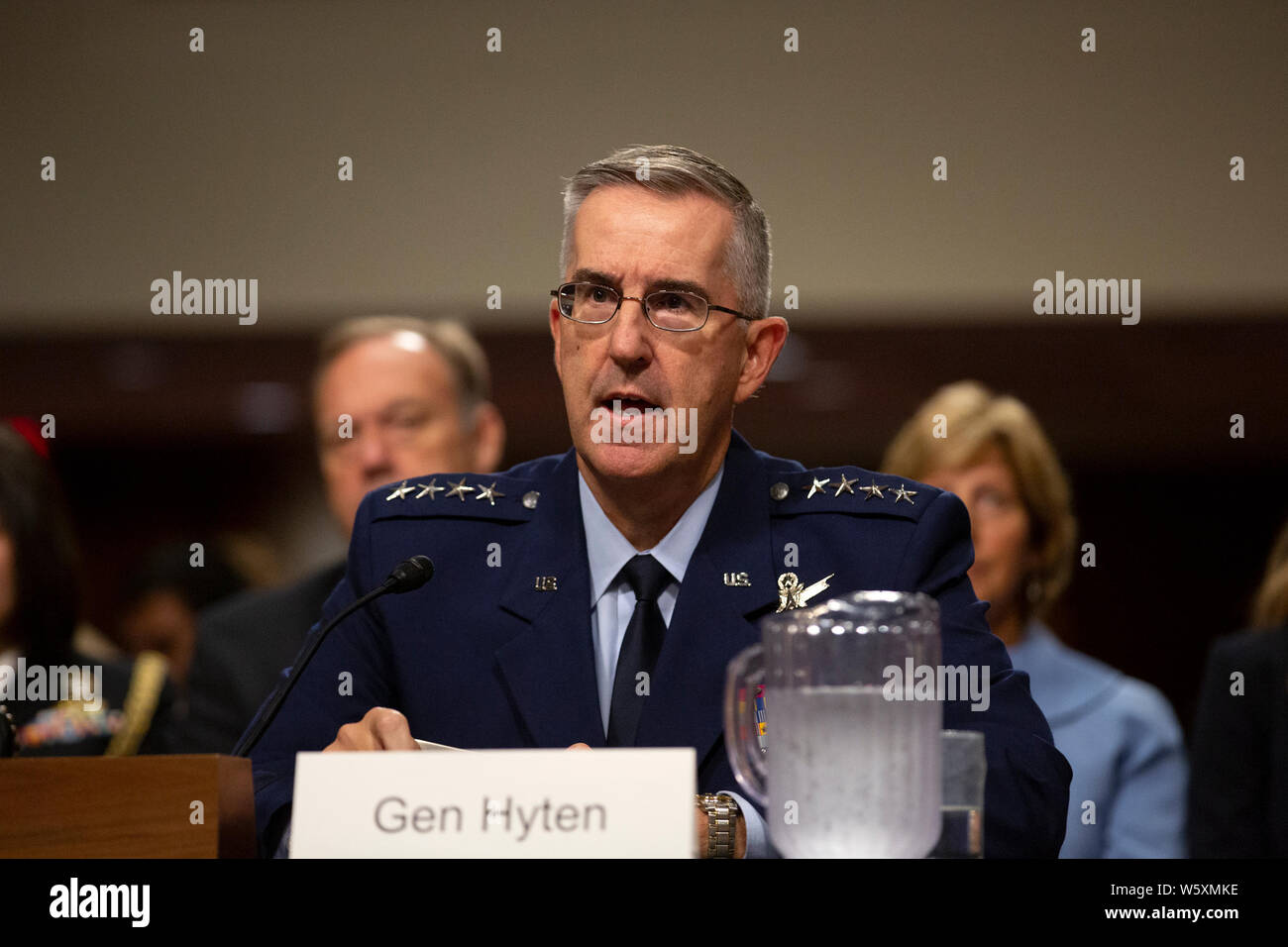 Hyten hi-res stock photography and images - Alamy
