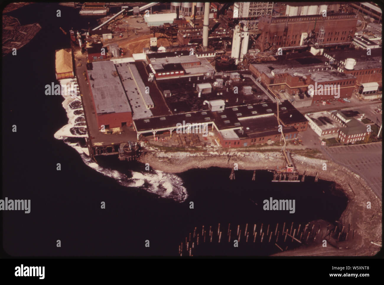 Sulphite hi-res stock photography and images - Alamy