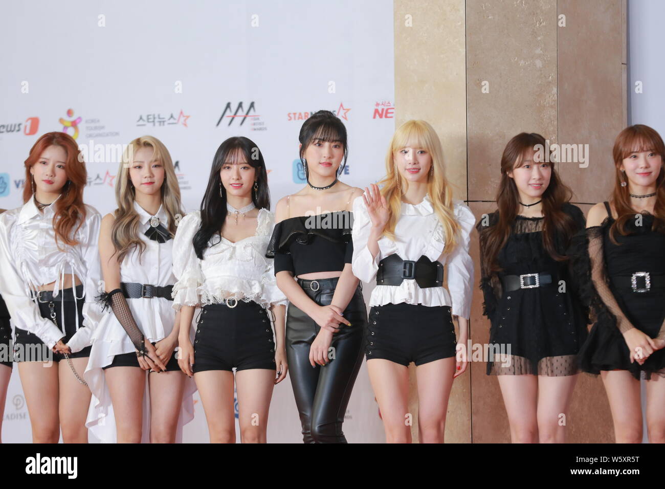 Members of South Korean-Chinese girl group Cosmic Girls, also known as ...