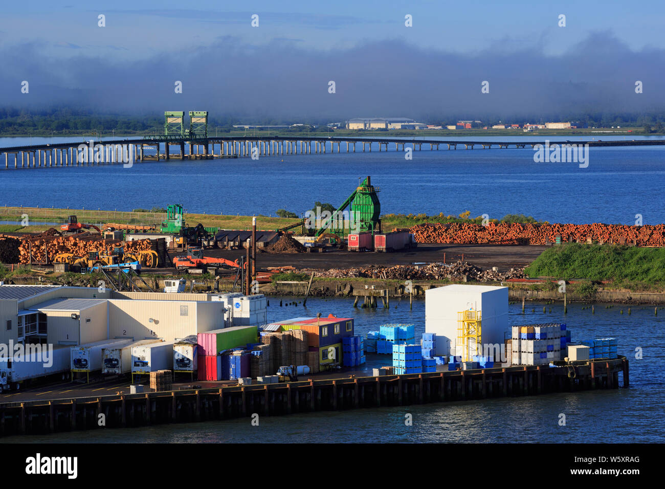 Pier 3,Port of Astoria, Oregon, USA Stock Photo - Alamy