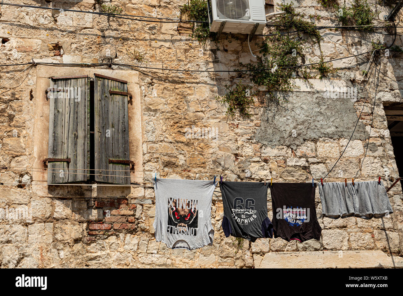 Croatia clothes hi-res stock photography and images - Alamy