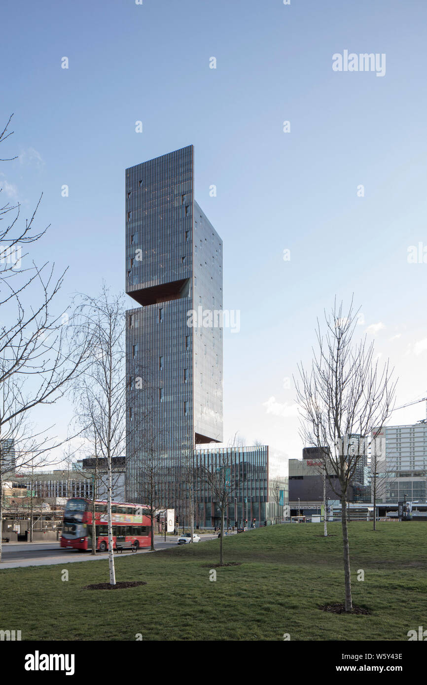 Manhattan loft gardens hi-res stock photography and images - Alamy