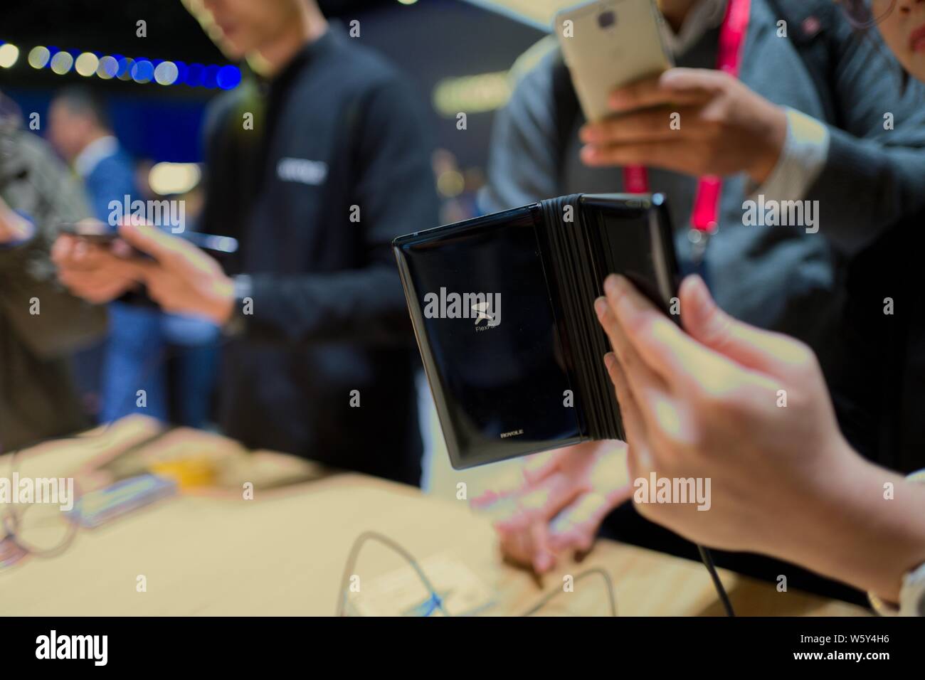 Royole display hi-res stock photography and images - Alamy