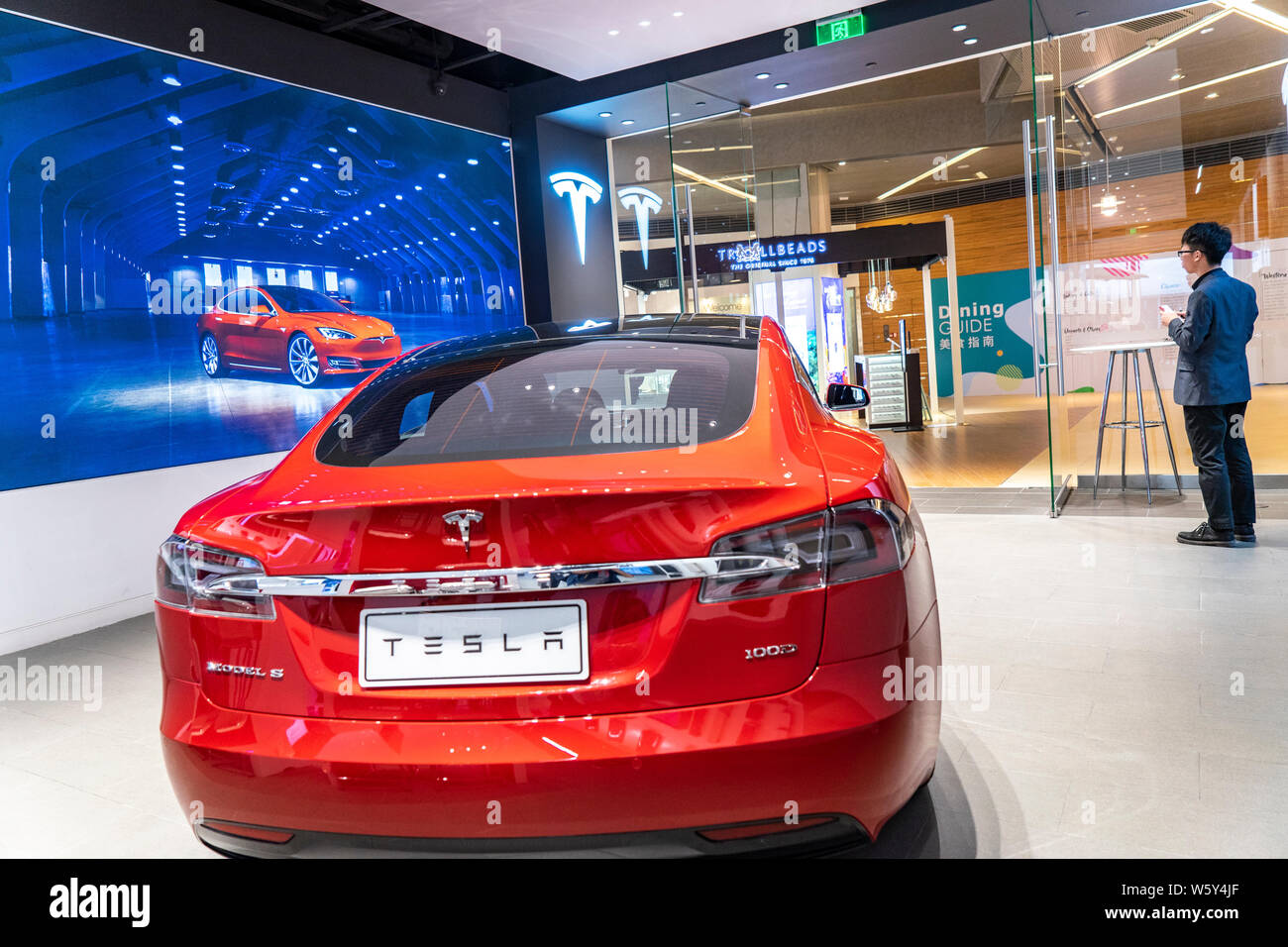 --FILE--View of a Tesla store in Shanghai, China, 31 October 2018 ...