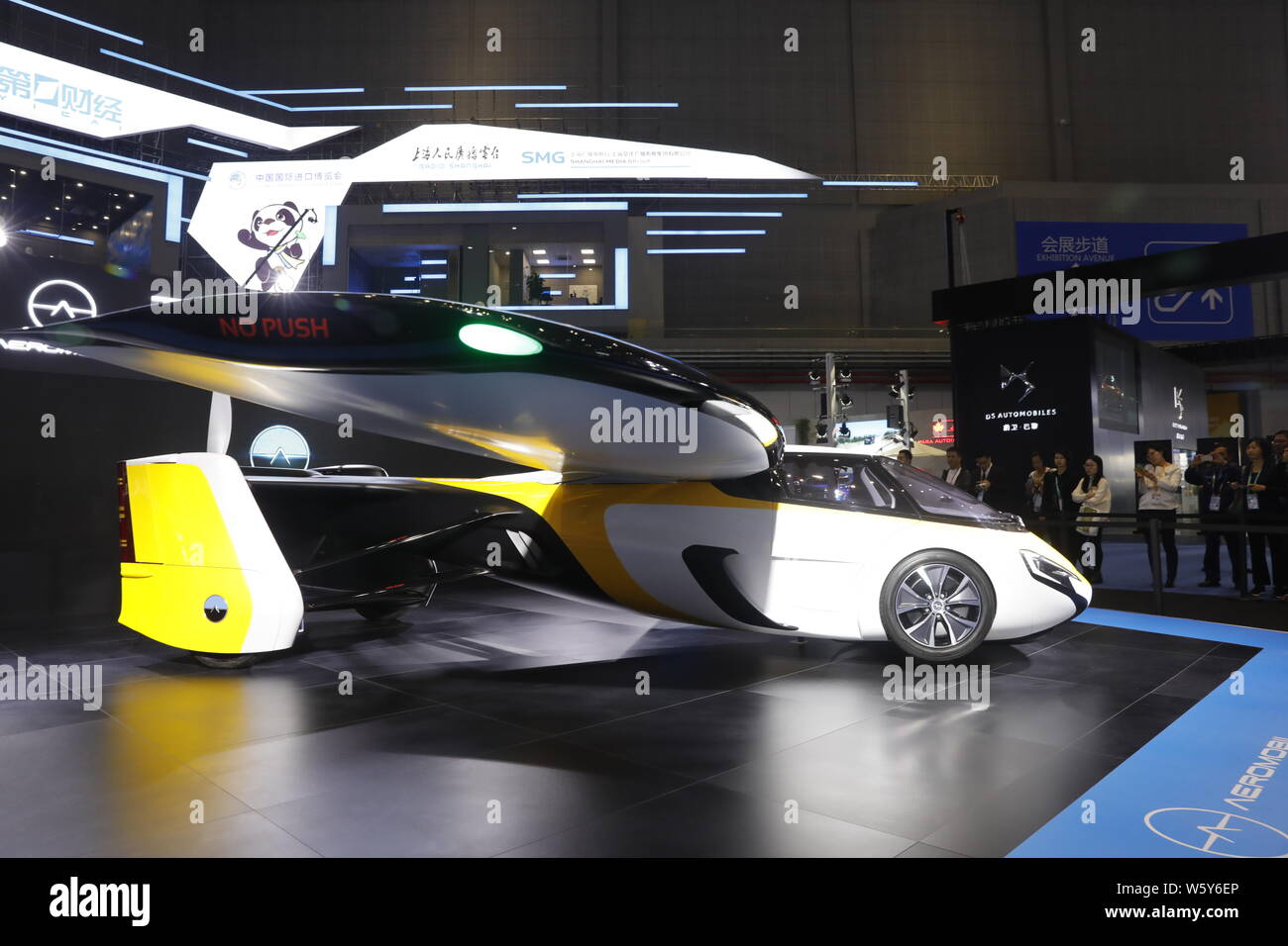 An AeroMobil 5.0 VTOL, a concept flying car for future electric 4 ...
