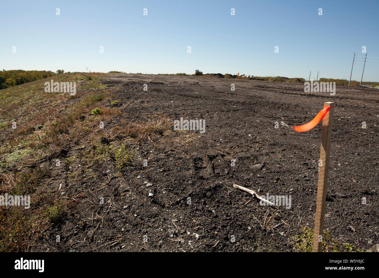 Mound of waste hi-res stock photography and images - Alamy