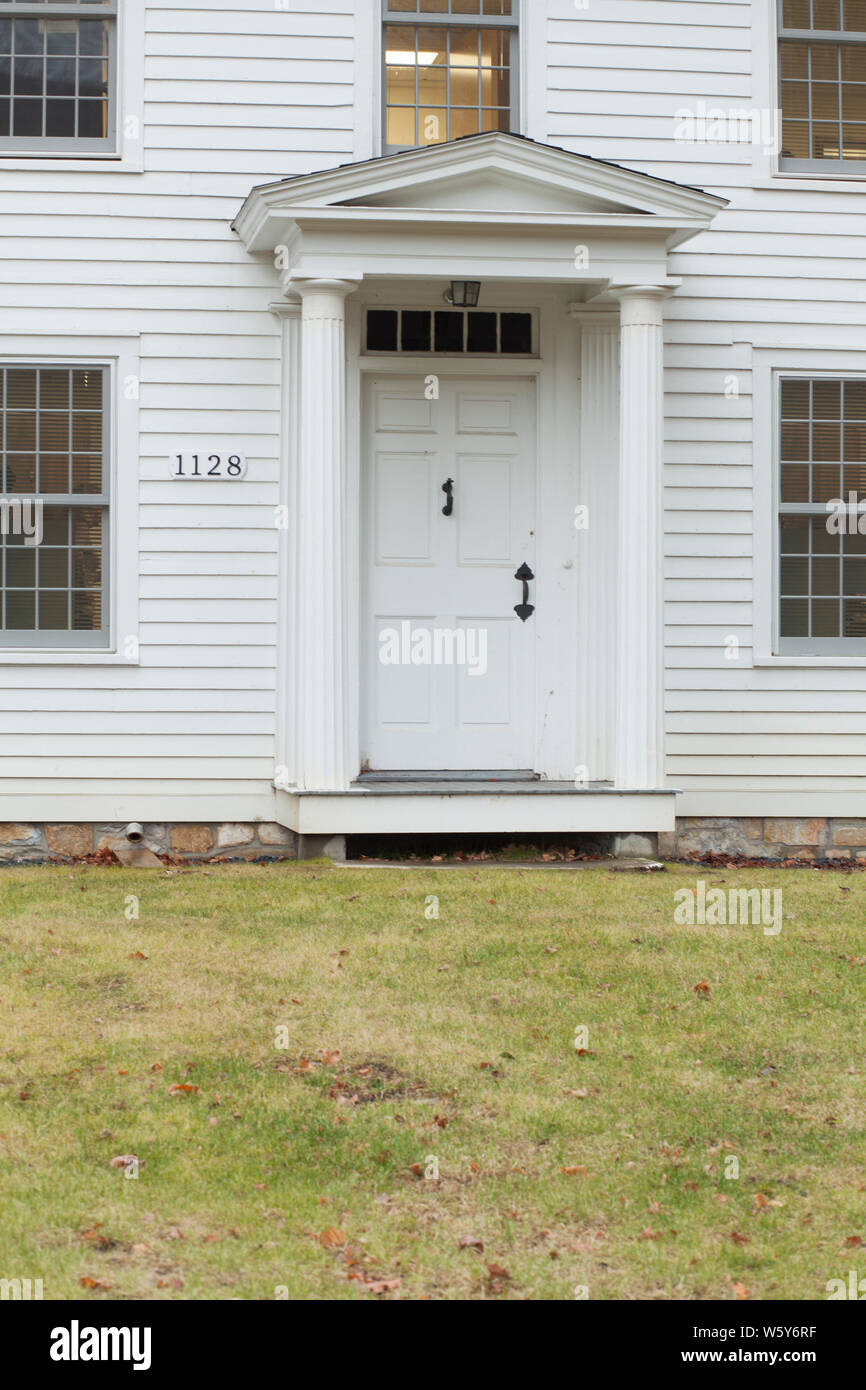 Exterior view of colonial style home in Vermont Stock Photo - Alamy