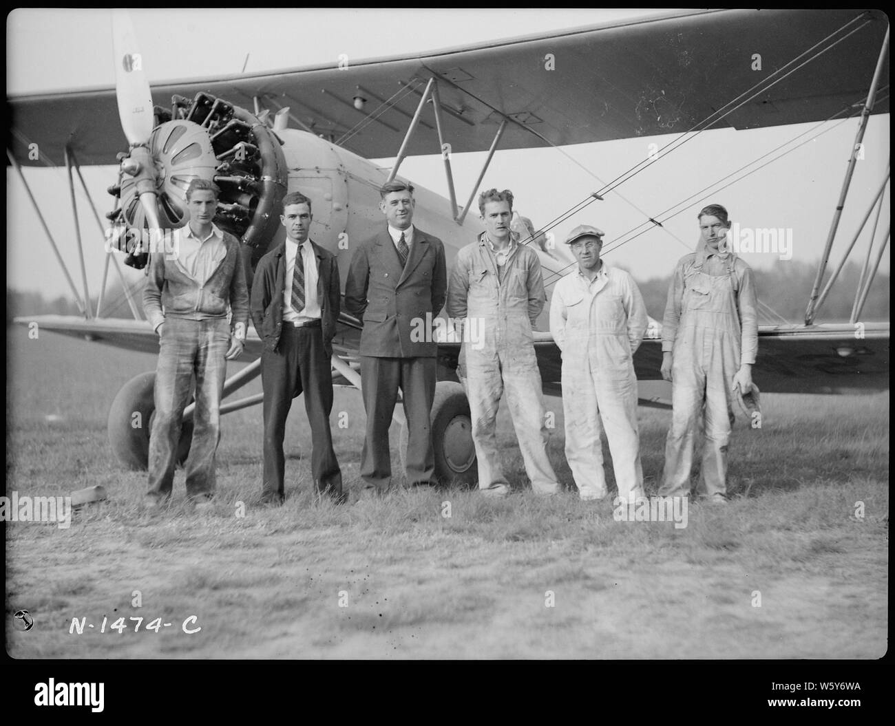 TVA Aircraft Ground Crew with Bi-Plane Stock Photo - Alamy