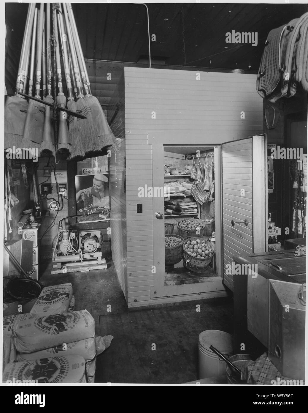 Community refrigerator hi-res stock photography and images - Alamy