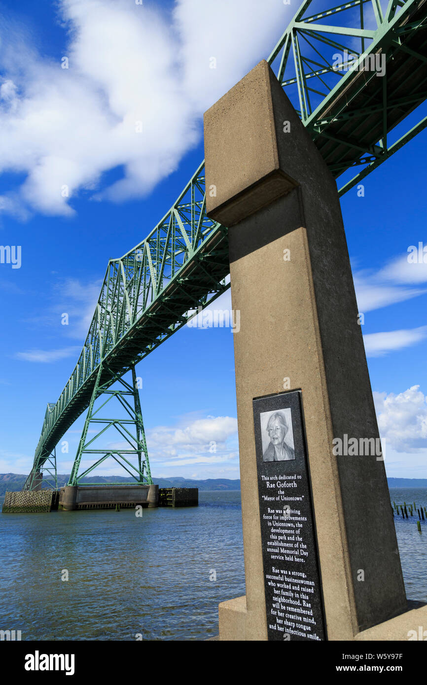 Maritime Memorial Park, Astoria, Oregon, USA Stock Photo - Alamy