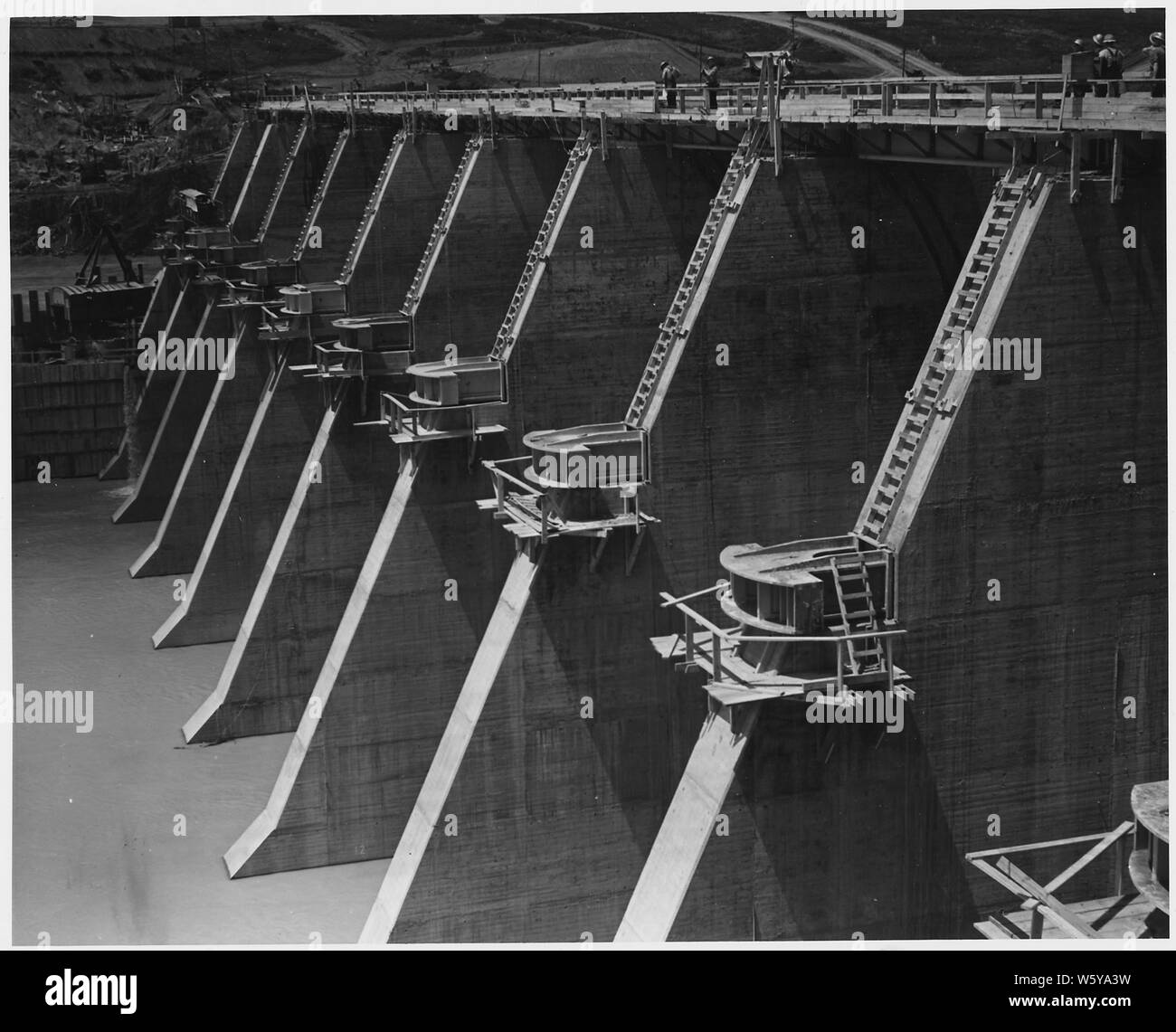 Downstream face of dam hi-res stock photography and images - Alamy
