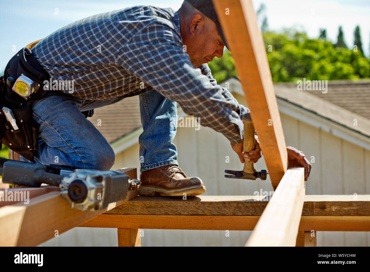 On site measurements hi-res stock photography and images - Alamy