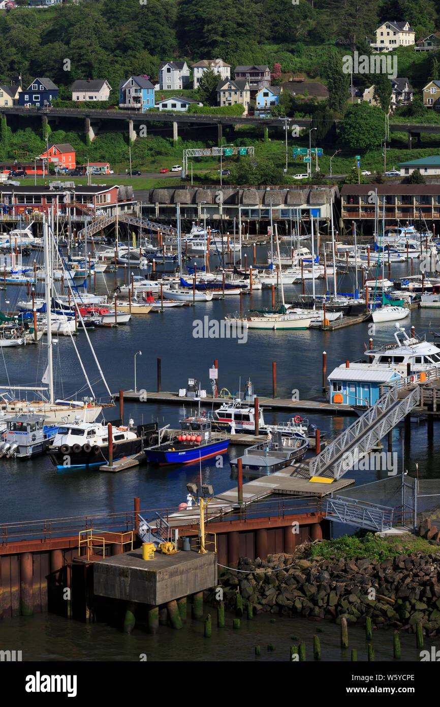 Mooring basin hi-res stock photography and images - Alamy