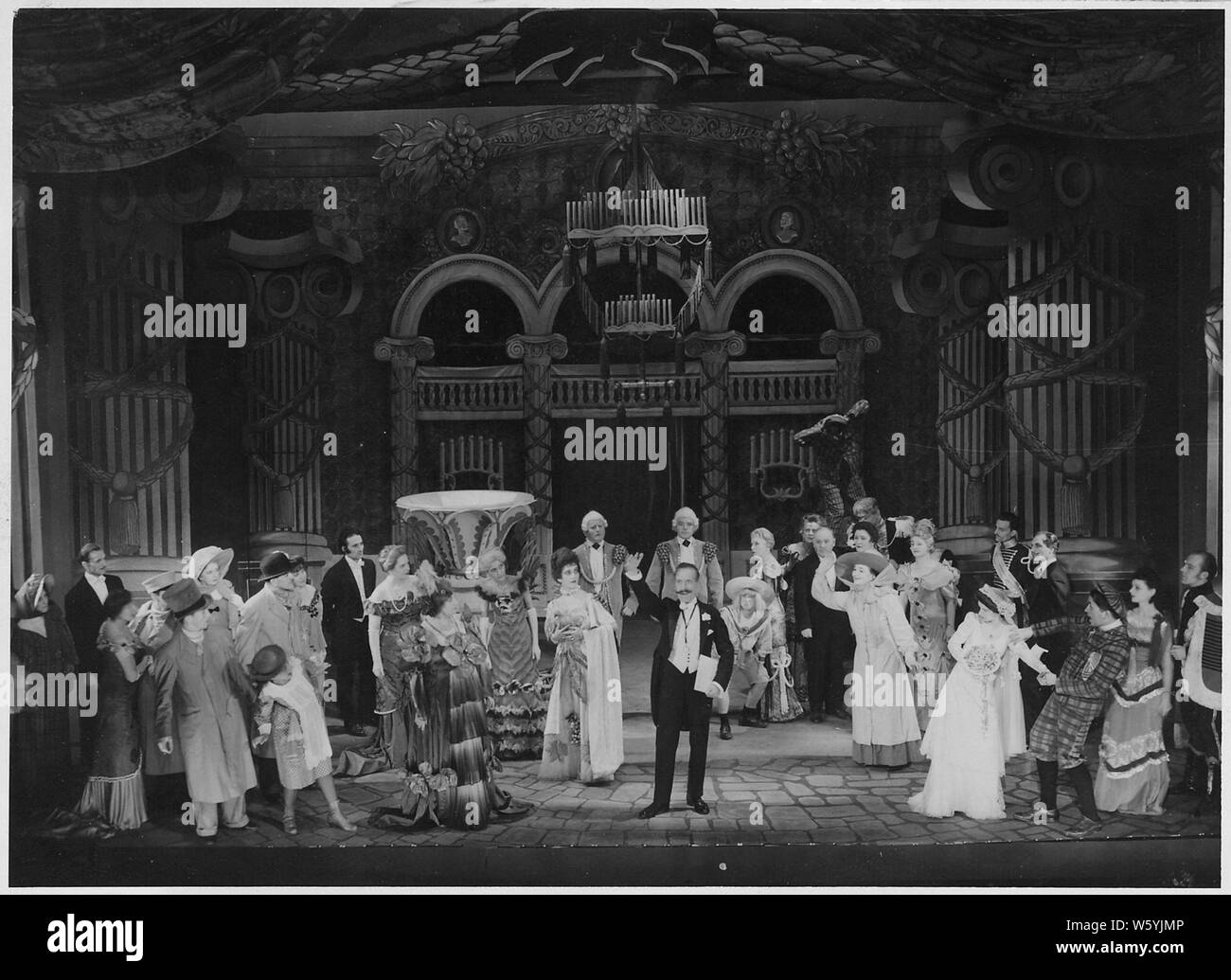 Wpa federal theater project hi-res stock photography and images - Alamy