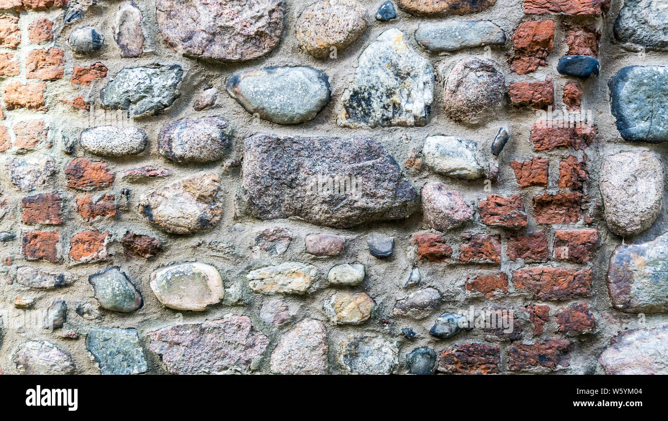 Red bricks and granite hi-res stock photography and images - Alamy