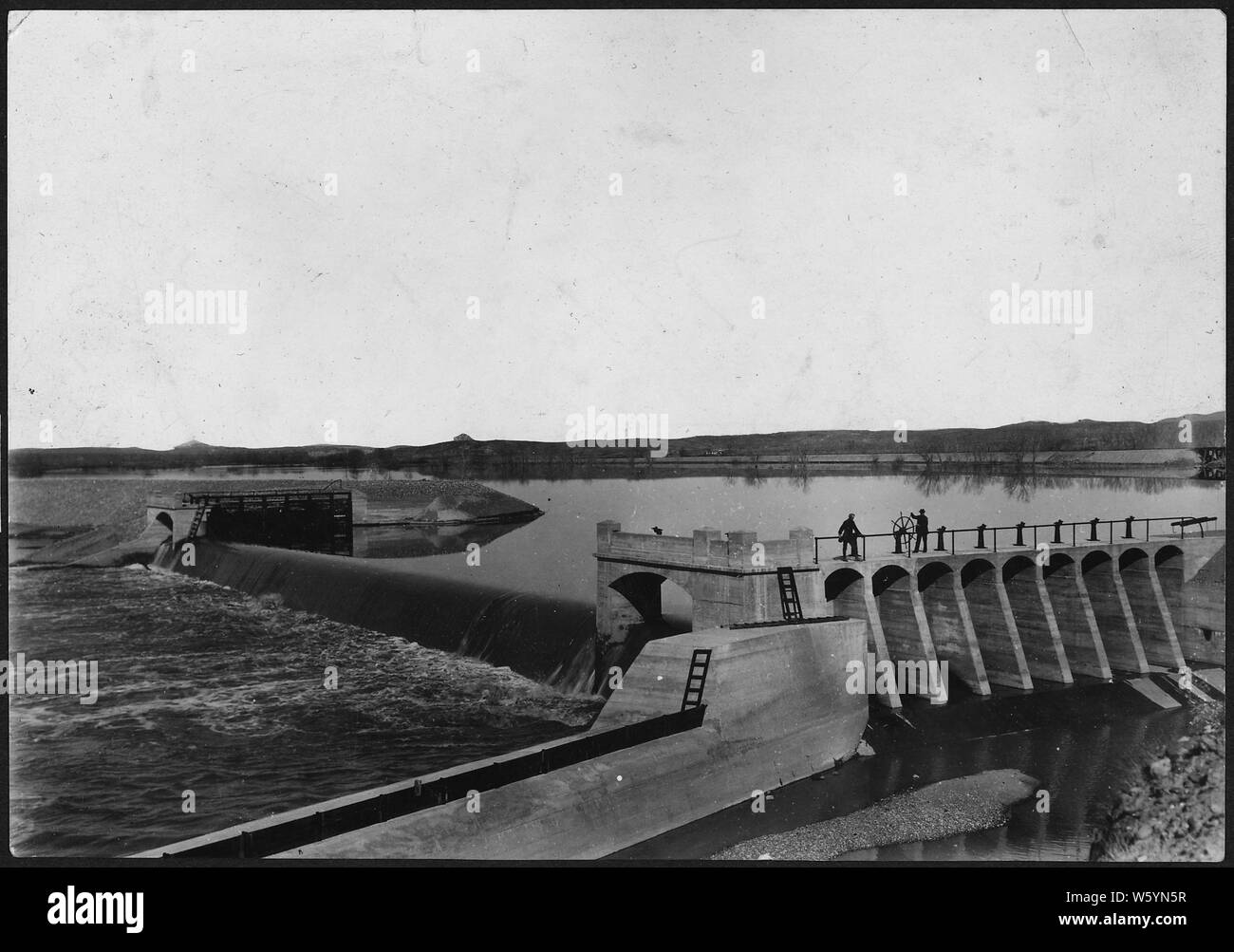 Whalen diversion dam and headworks, looking across river from north ...