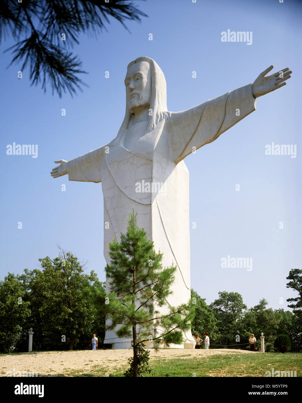 1970s CHRIST OF THE OZARKS MONUMENTAL STATUE OF JESUS WITH OPEN ARMS ...