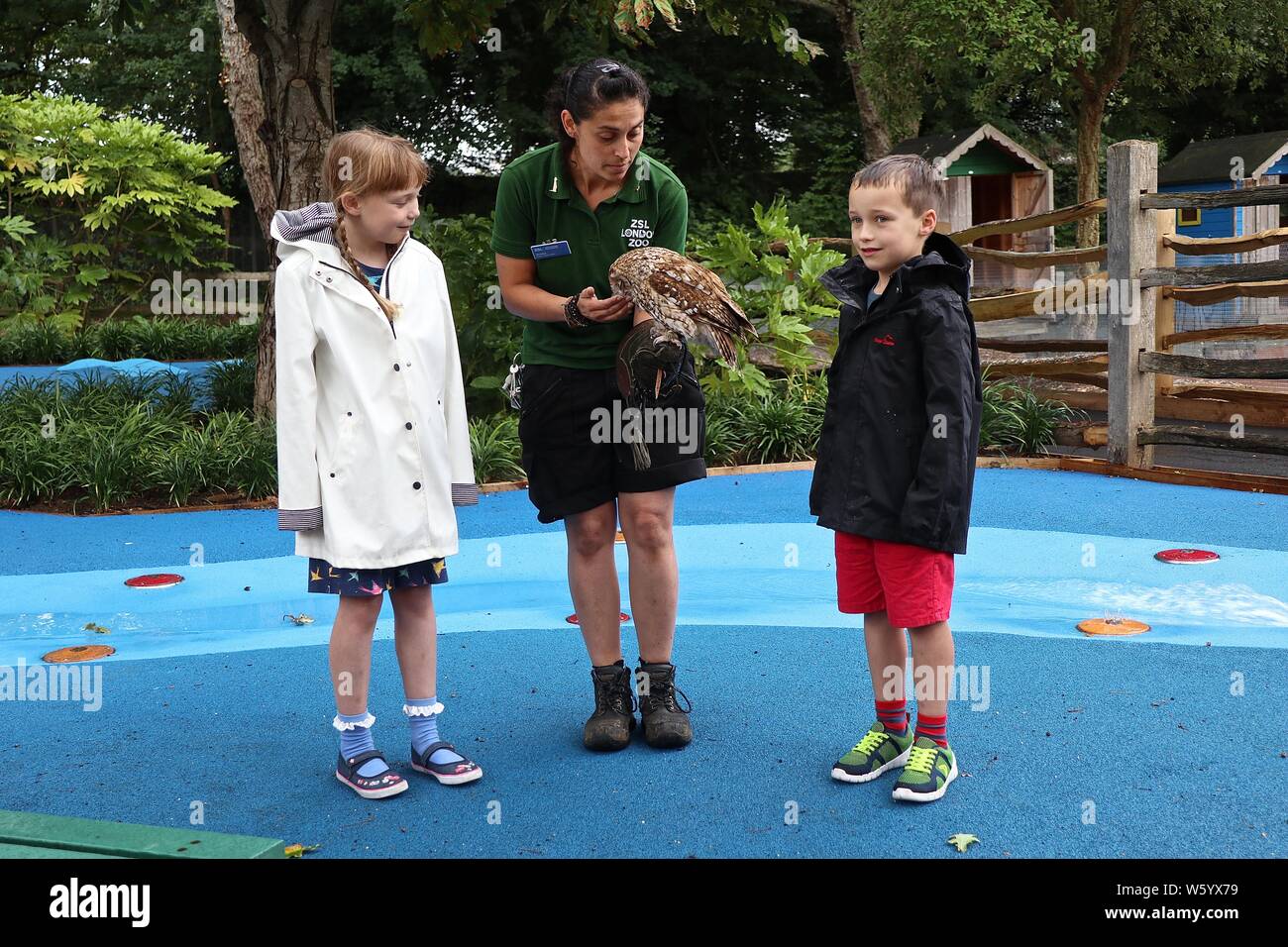 Zookeepers crafted the unique edible braid woven from Ande's favorite ...
