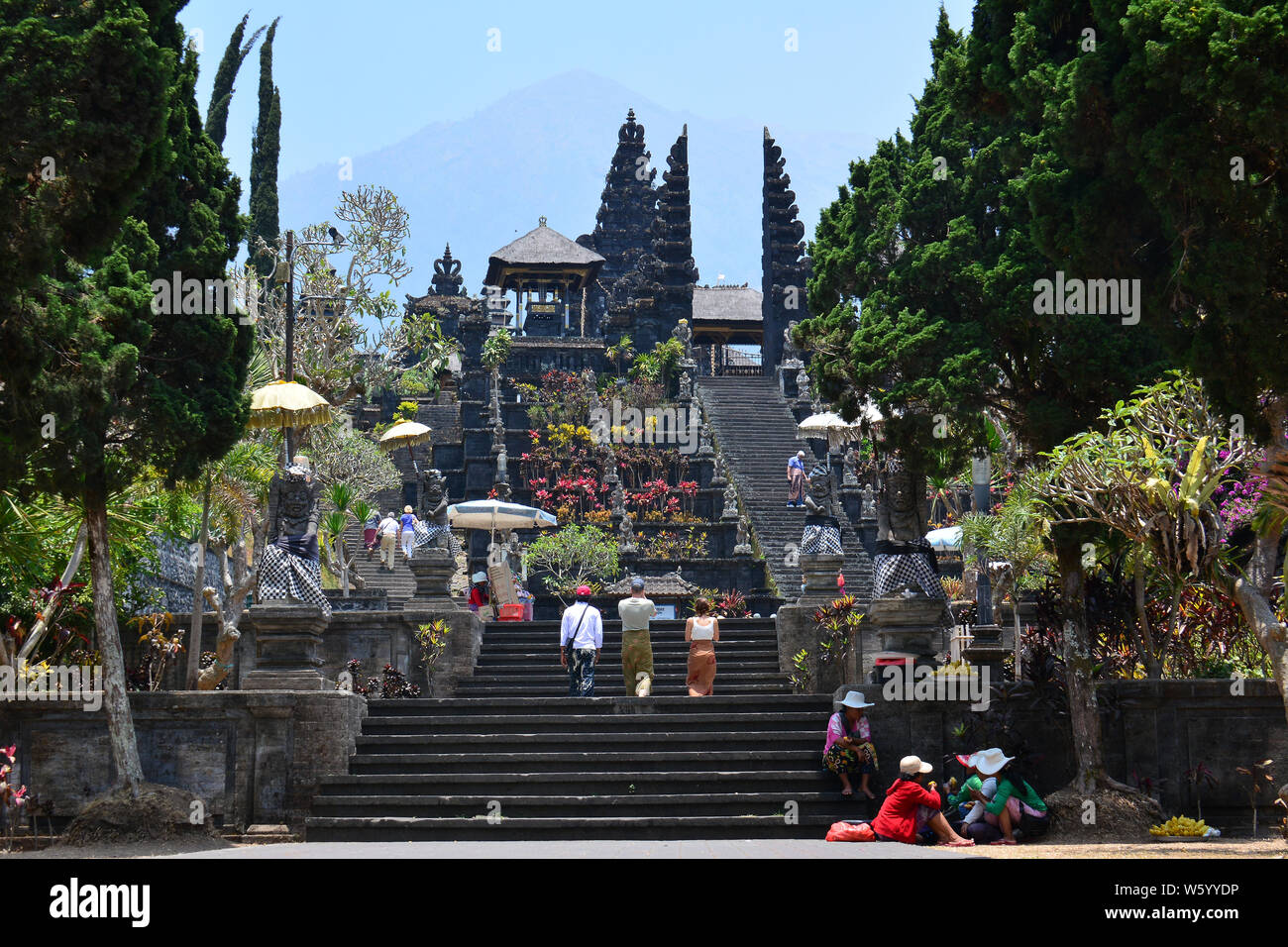 Pura besakih temple hi-res stock photography and images - Alamy