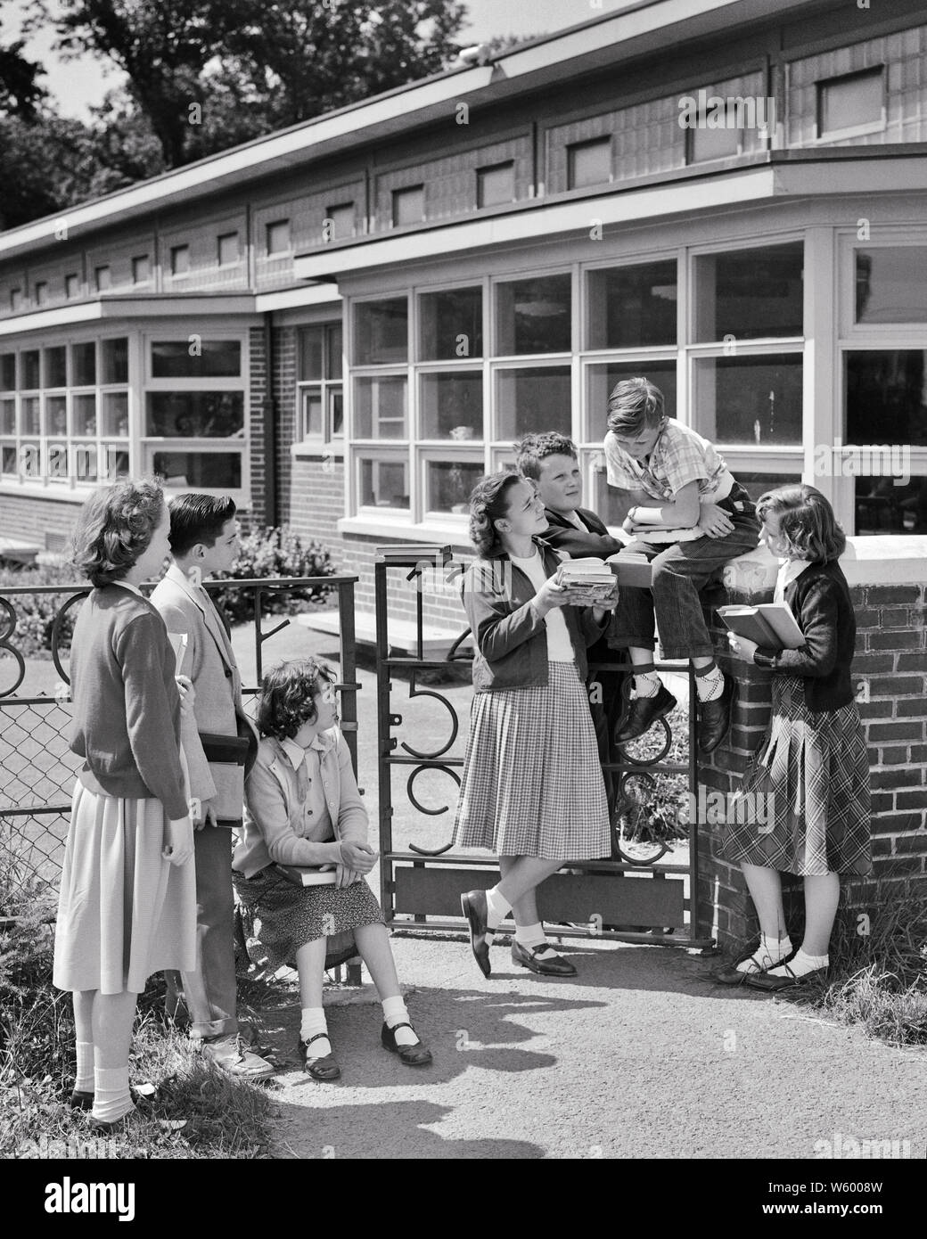 1950s school boy hi-res stock photography and images - Alamy