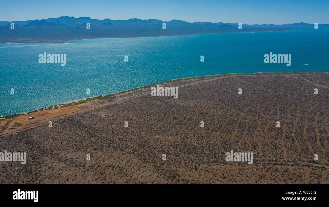 Etnia seri hi-res stock photography and images - Alamy