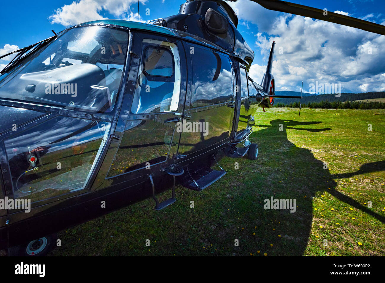 Rich field airport hi-res stock photography and images - Alamy
