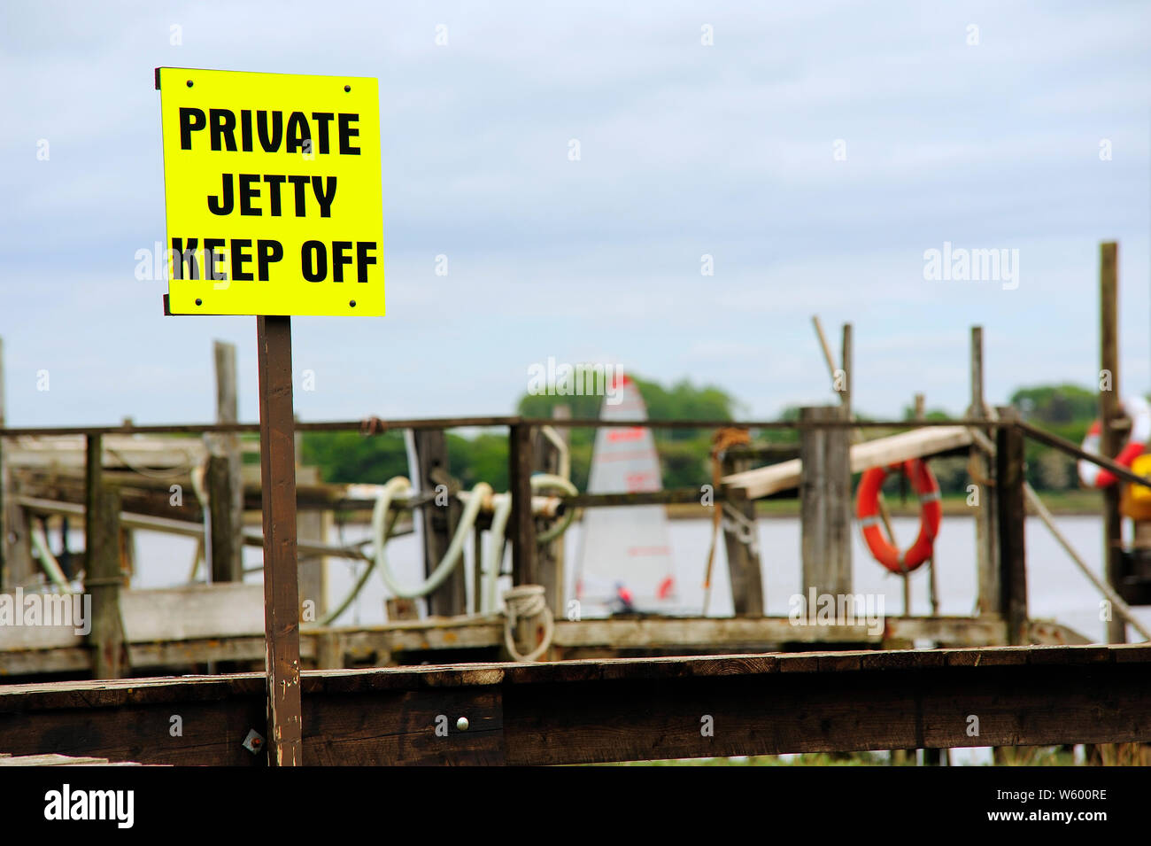 Sign Private Jetty High Resolution Stock Photography and Images - Alamy