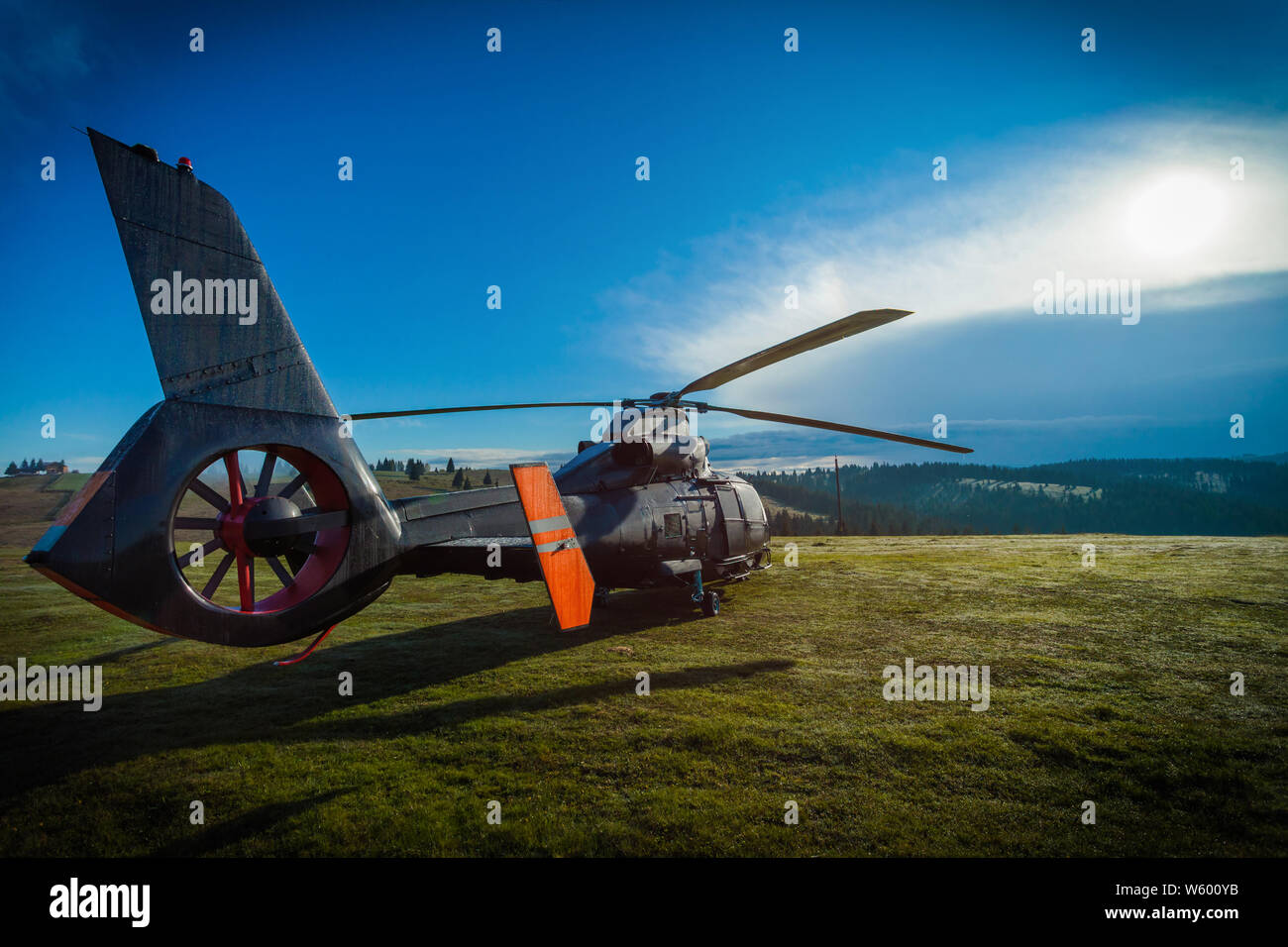 Black helicopter hi-res stock photography and images - Alamy