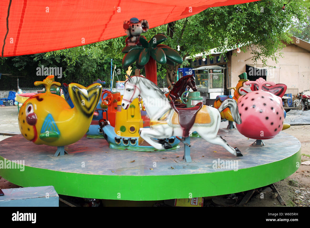 Animal Swings for kids beautiful art work Stock Photo - Alamy