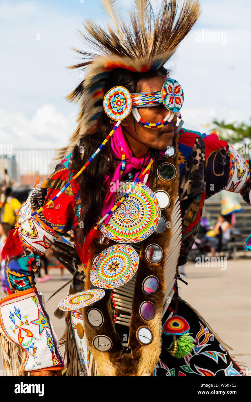 American Indian Dancing Stock Photo - Alamy