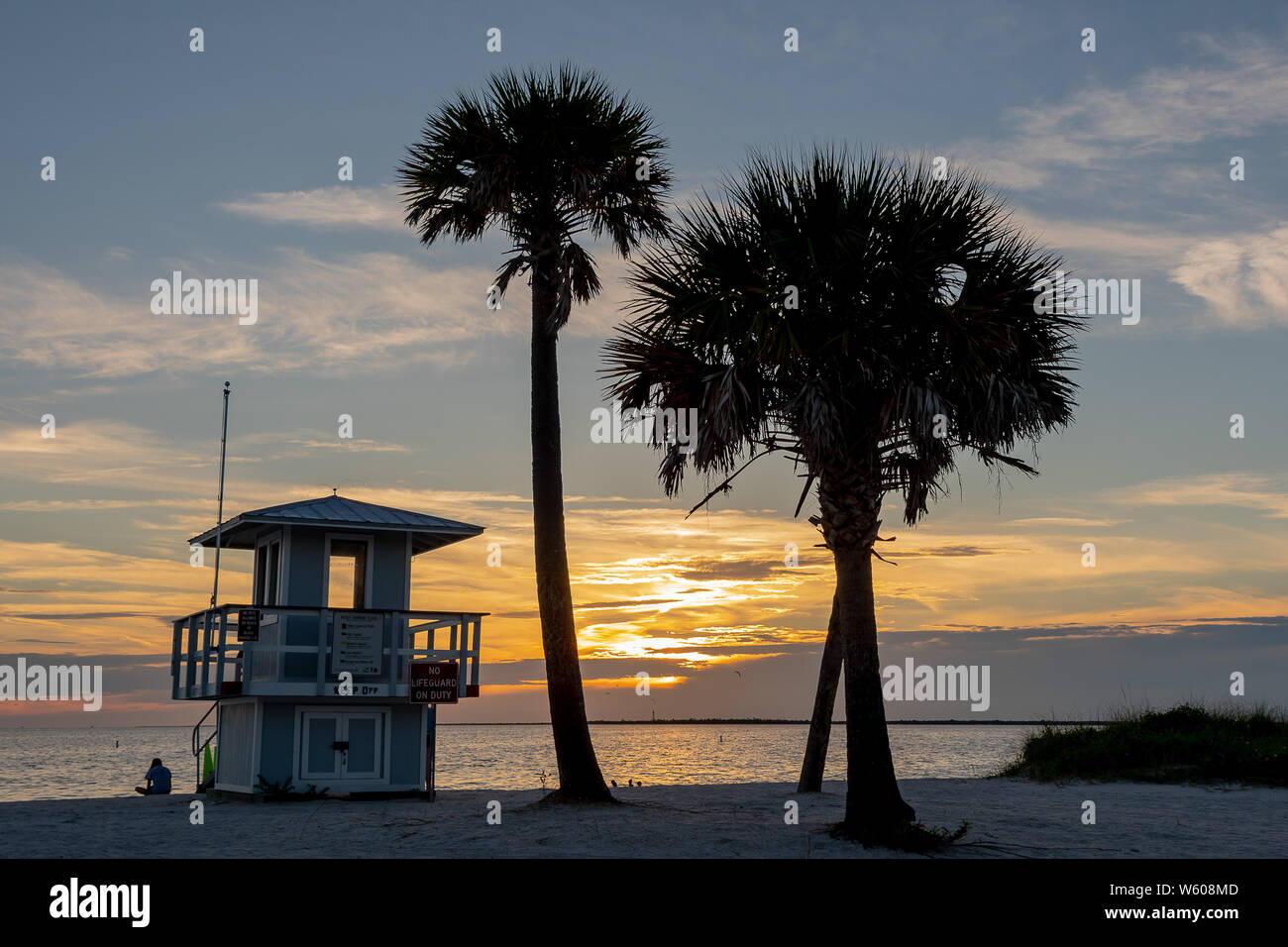 Paradise life hi-res stock photography and images - Alamy