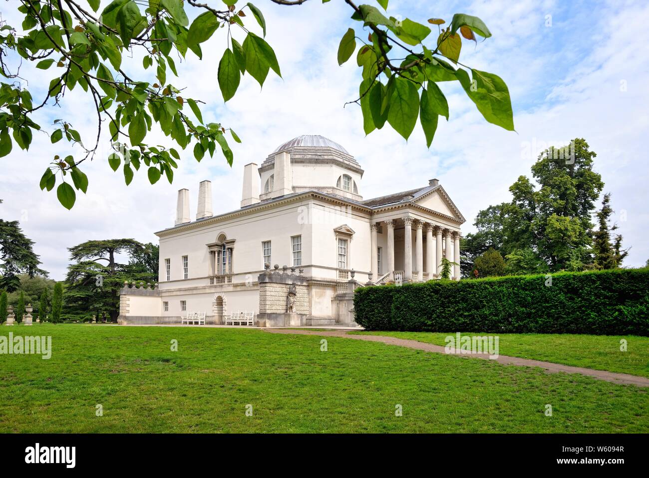 Exterior of the Palladian villa of Chiswick House west London England ...