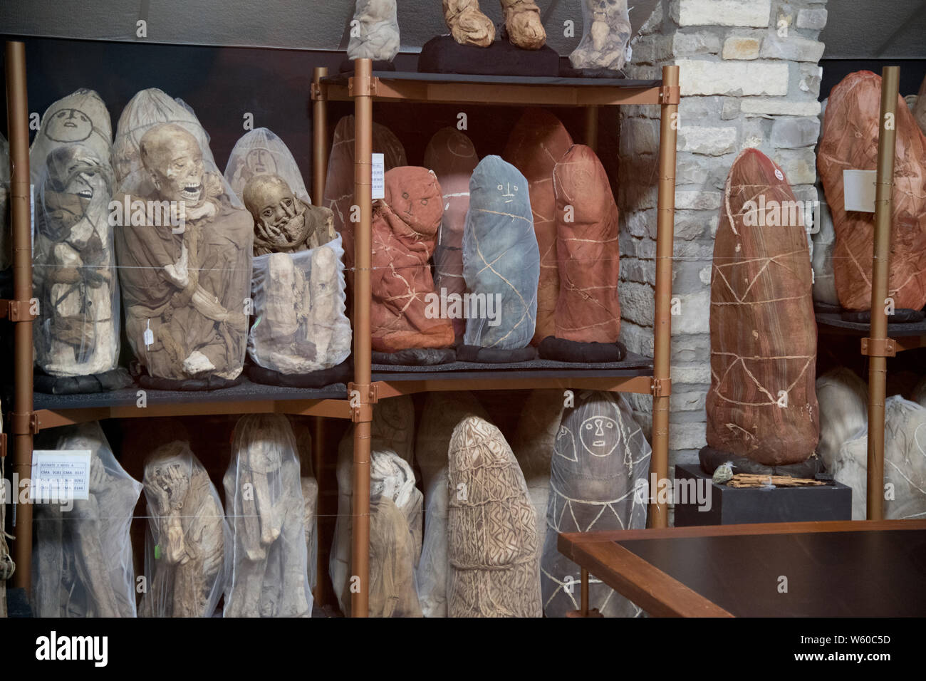 Pottery Drums High Resolution Stock Photography and Images - Alamy