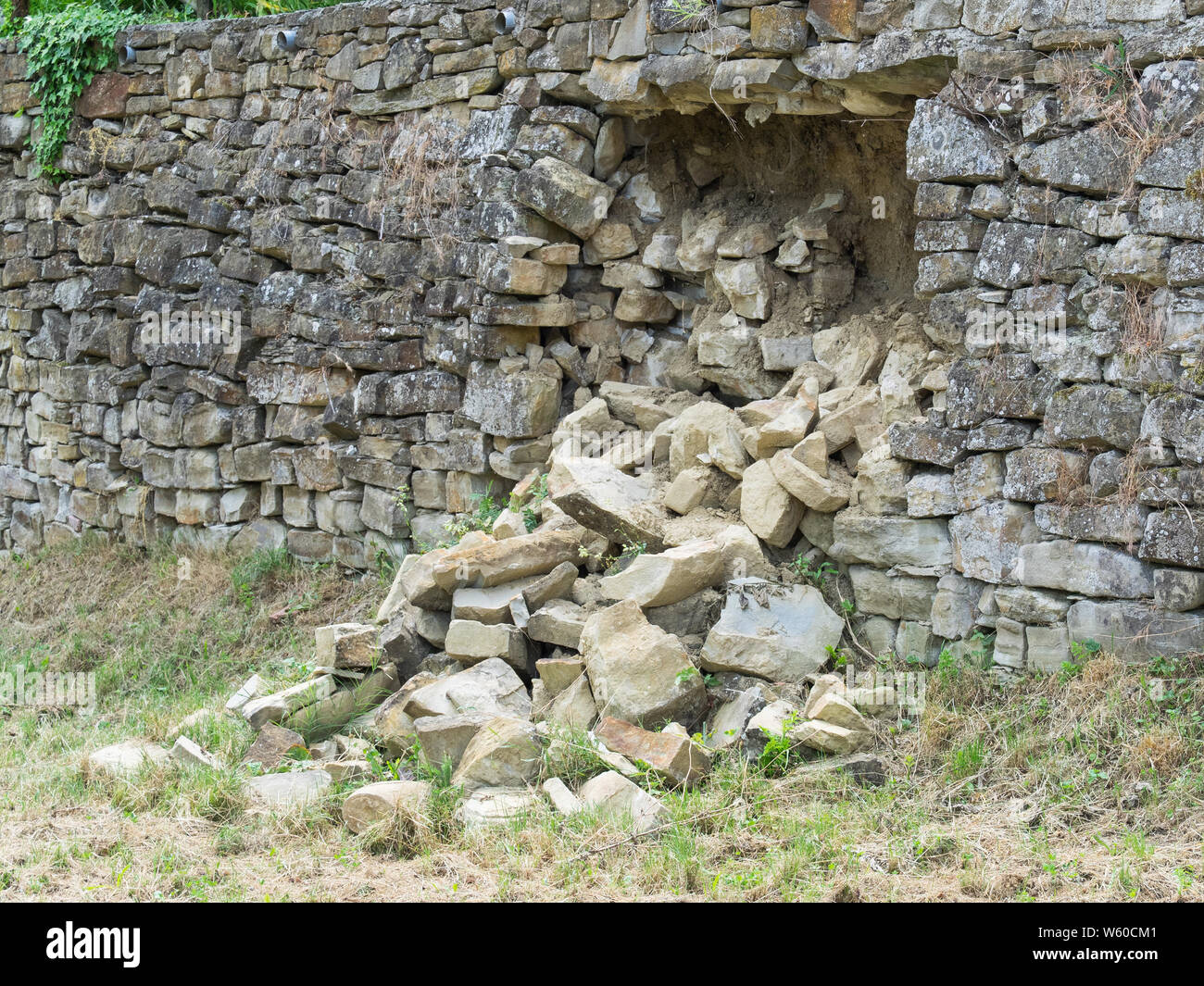 Collapsed Brick Wall High Resolution Stock Photography and Images - Alamy