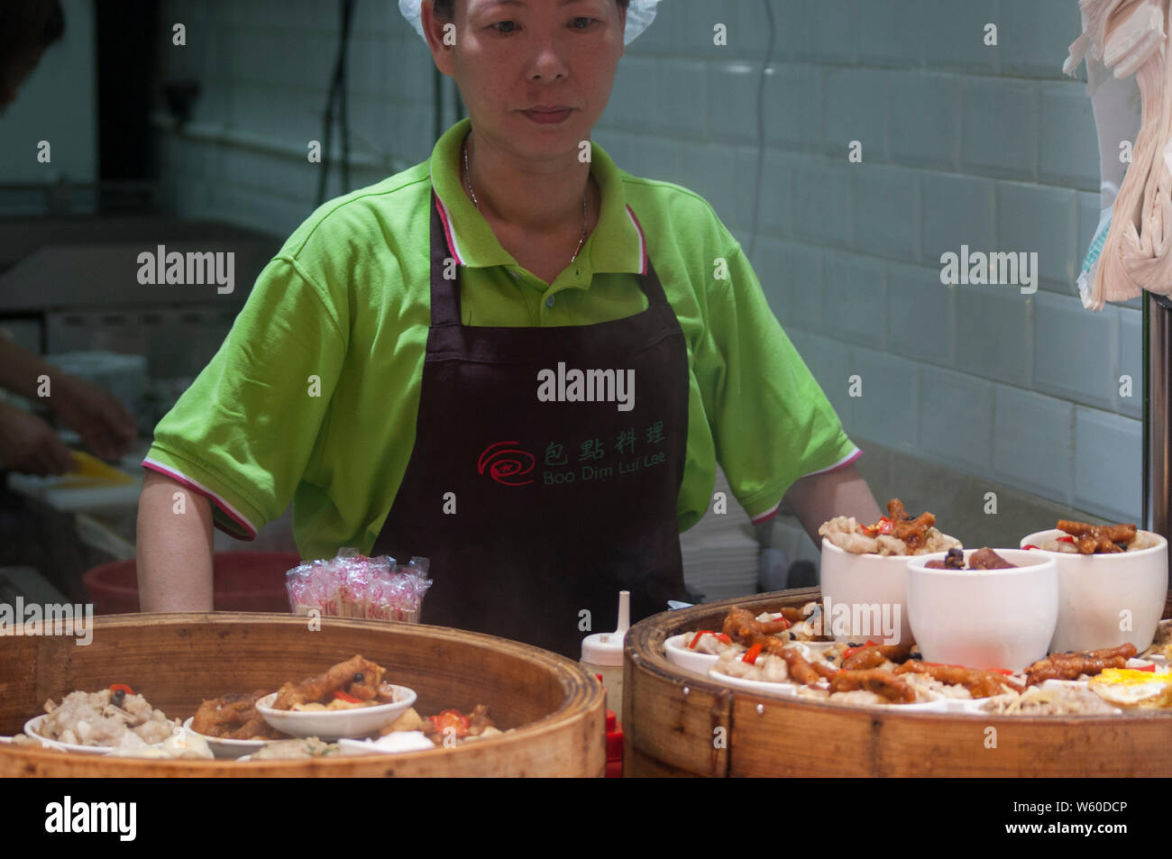 Cook dumplings hi-res stock photography and images - Alamy