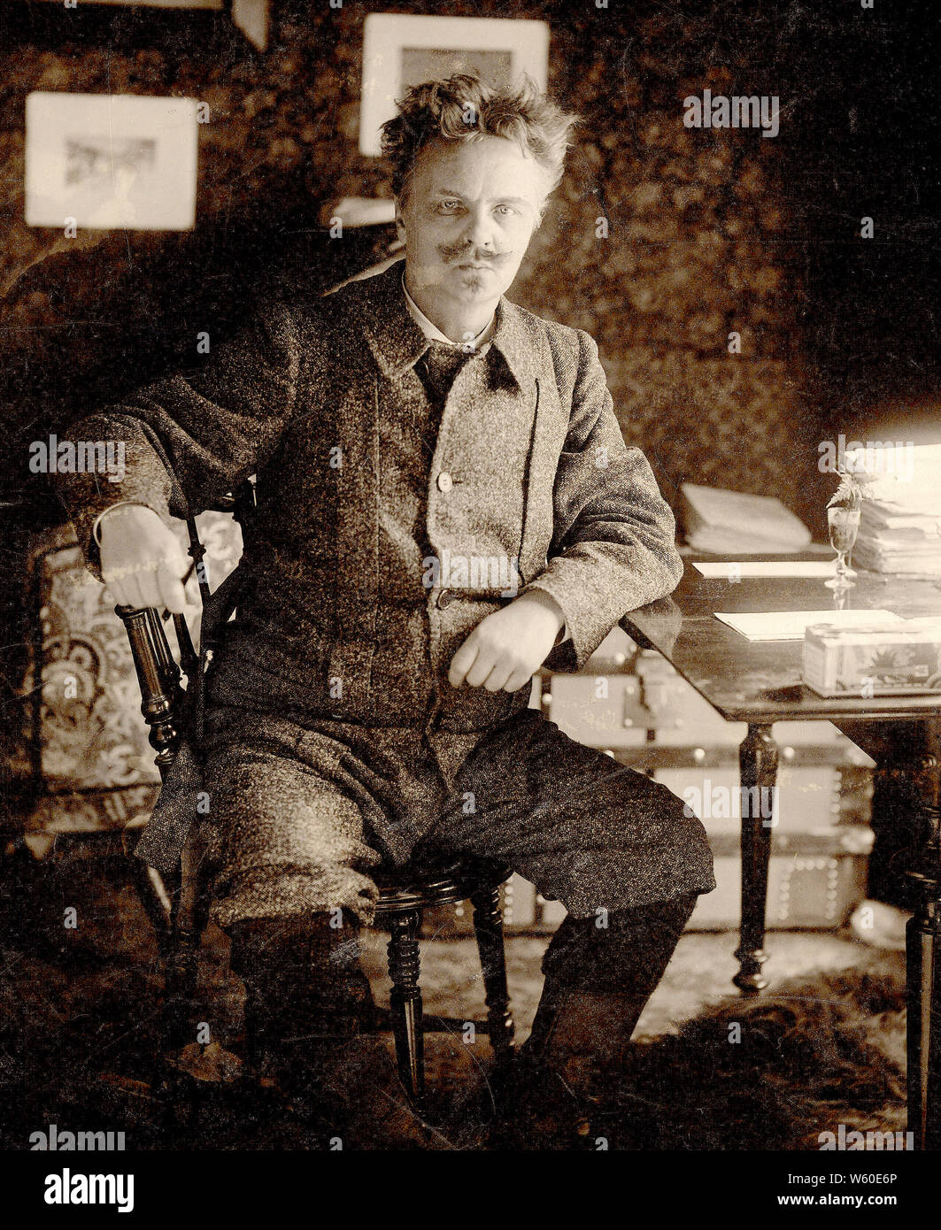 Portrait of Swedish author August Strindberg Date: 1897 Stock Photo - Alamy