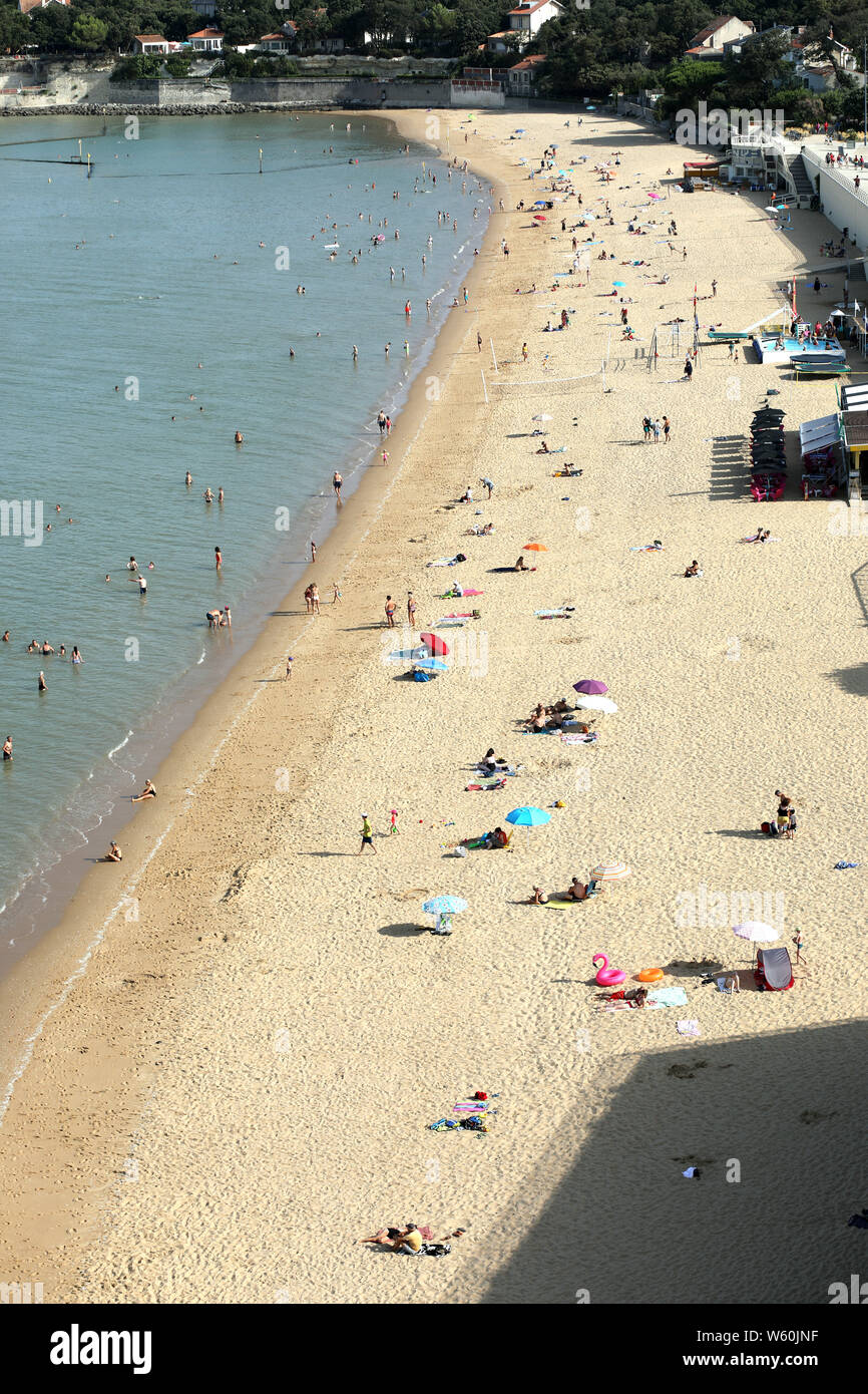 Fouras French beach resort Stock Photo - Alamy