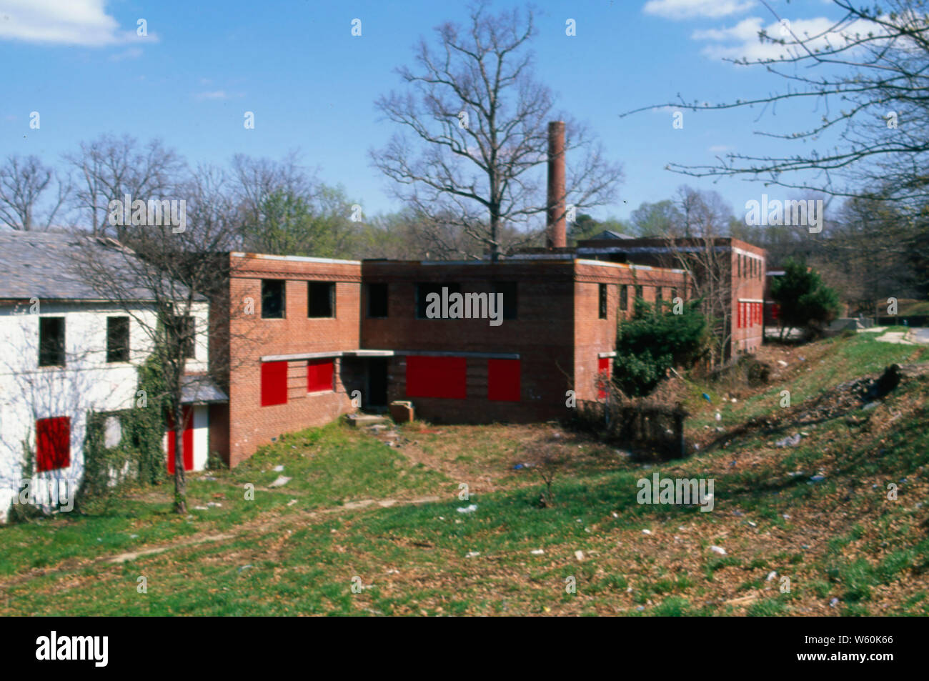Washington DC, USA, May, 1994 Abandoned vacant public housing apartment ...