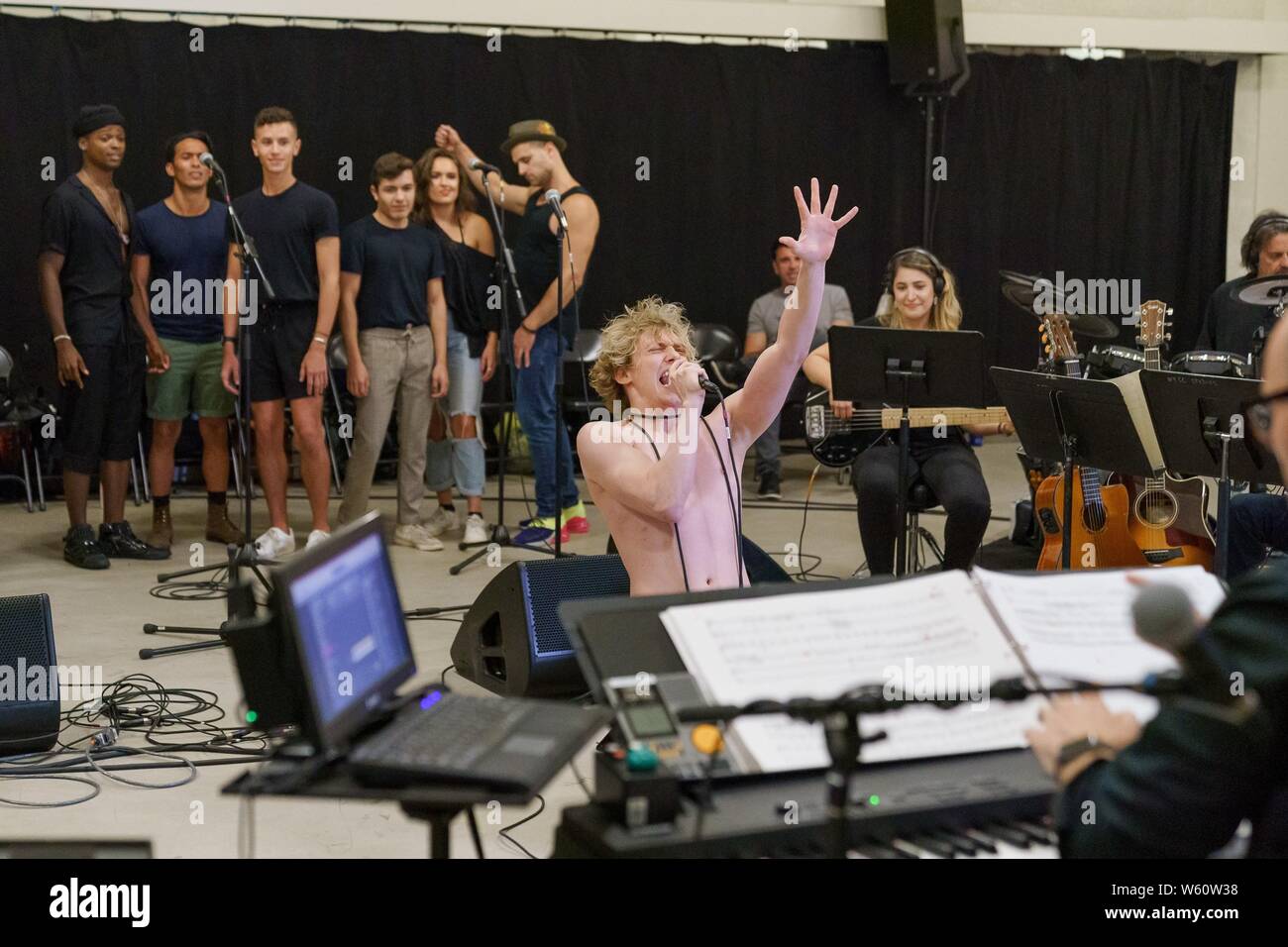 Andrew polec hi-res stock photography and images - Alamy