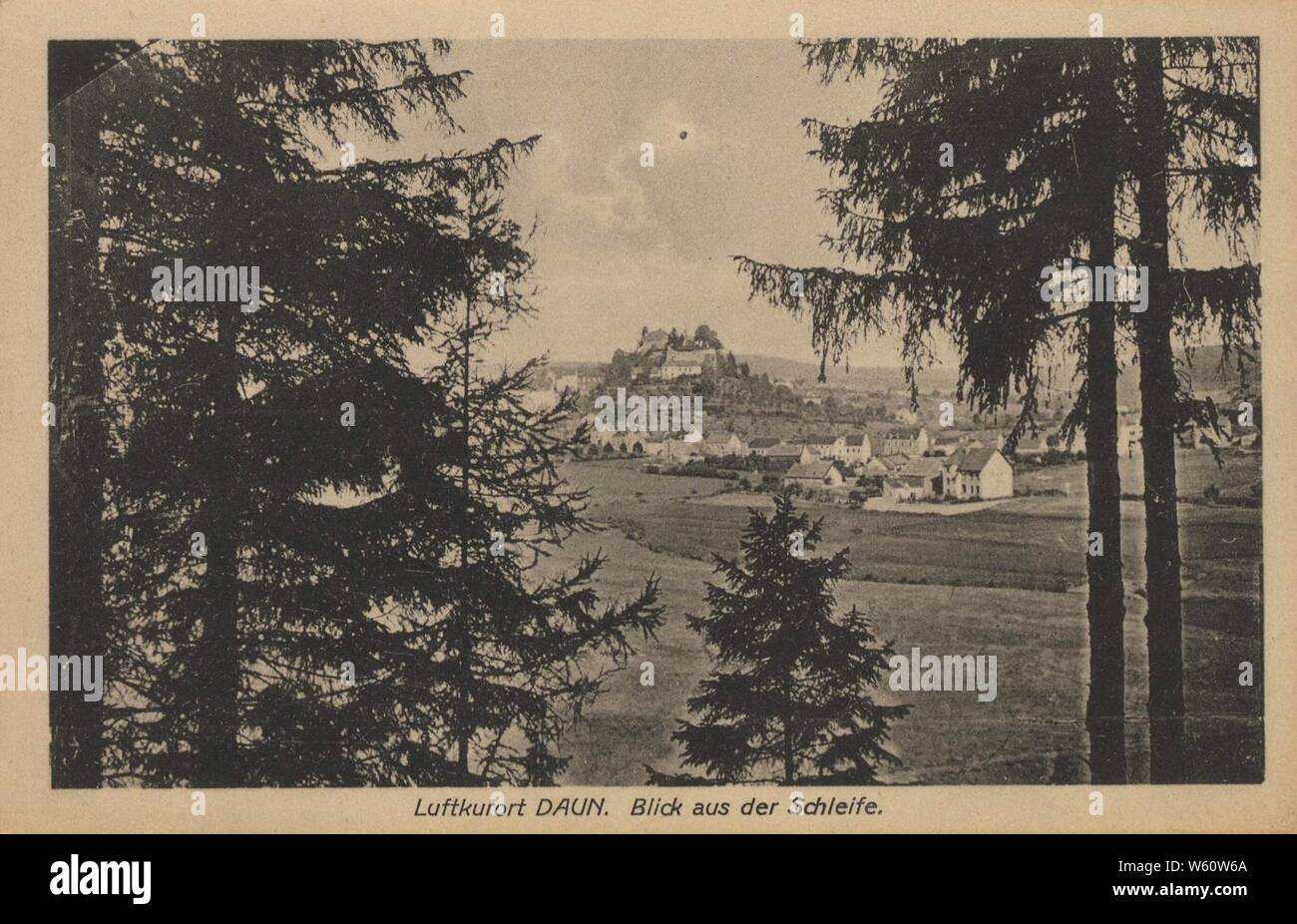 Daun, Rheinland-Pfalz - Blick aus der Schleife Stock Photo - Alamy