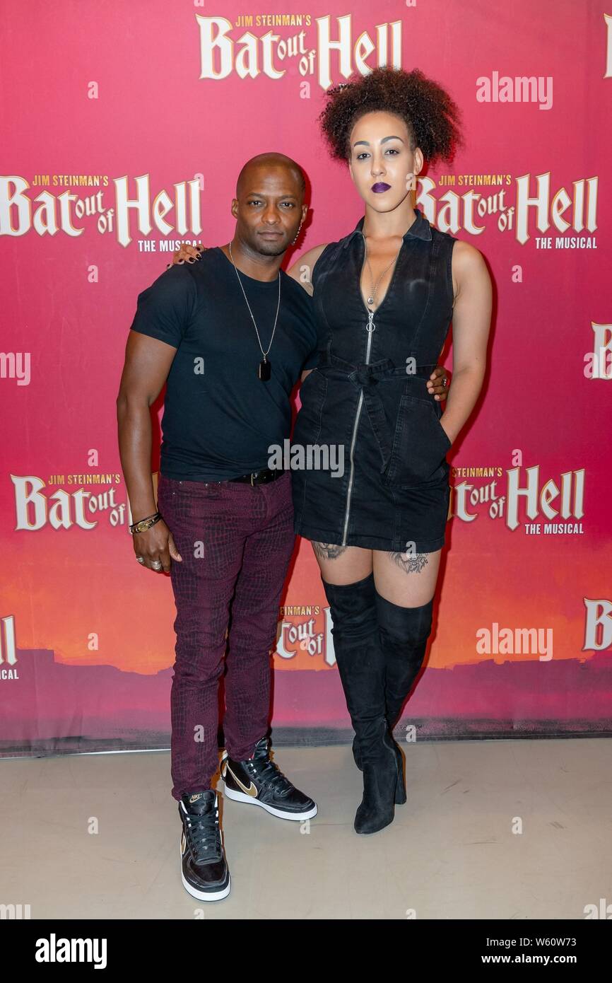 Danielle steers hi-res stock photography and images - Alamy