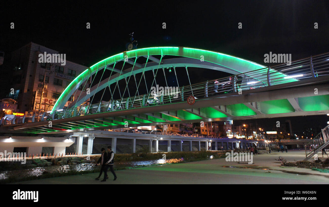 Night view of Shillim Bridge, Seoul, Korea Stock Photo - Alamy