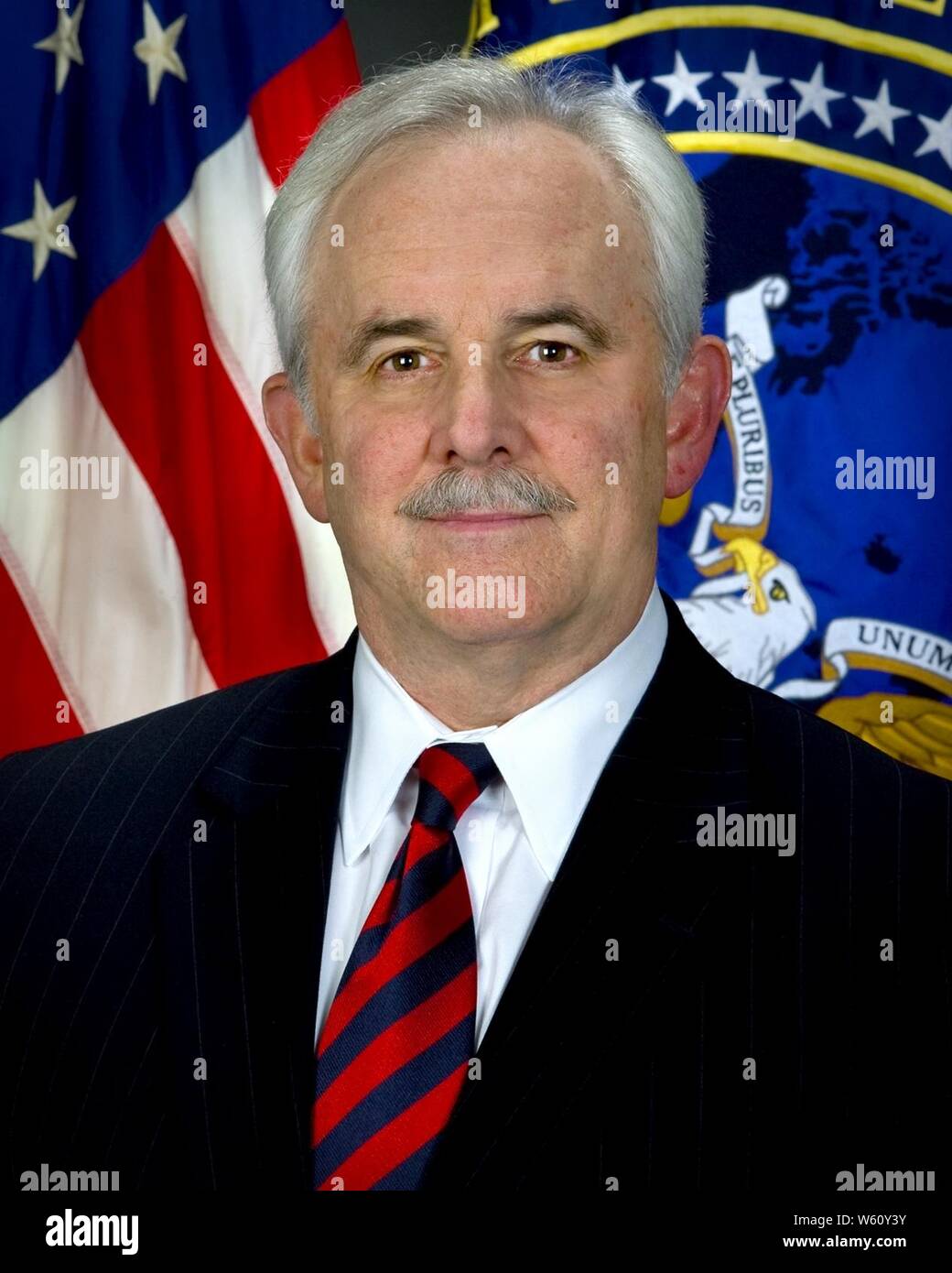 David Gompert official portrait Stock Photo - Alamy