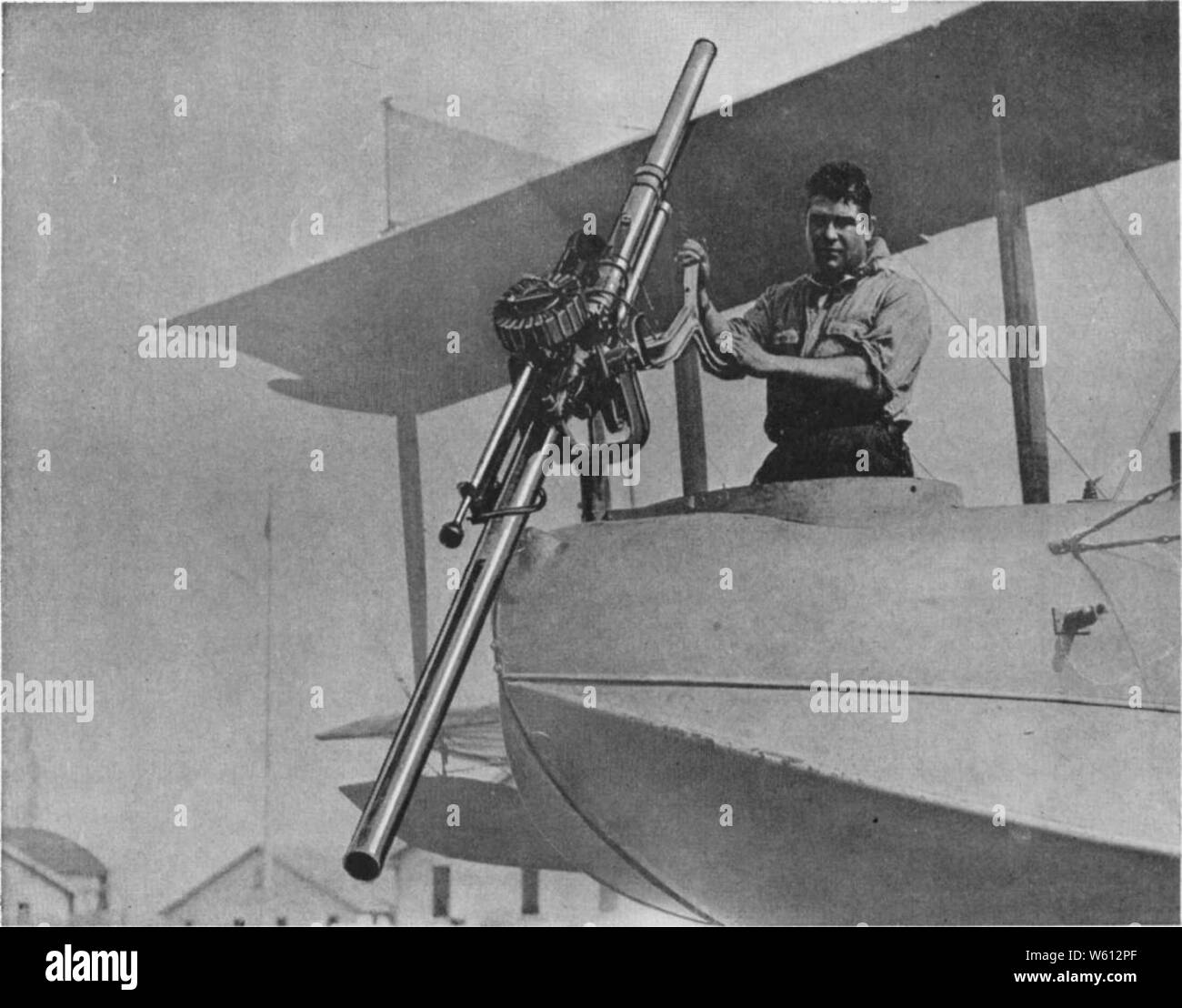 Davis gun hi-res stock photography and images - Alamy