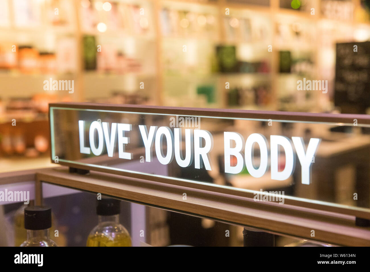 Love your body hi-res stock photography and images - Alamy