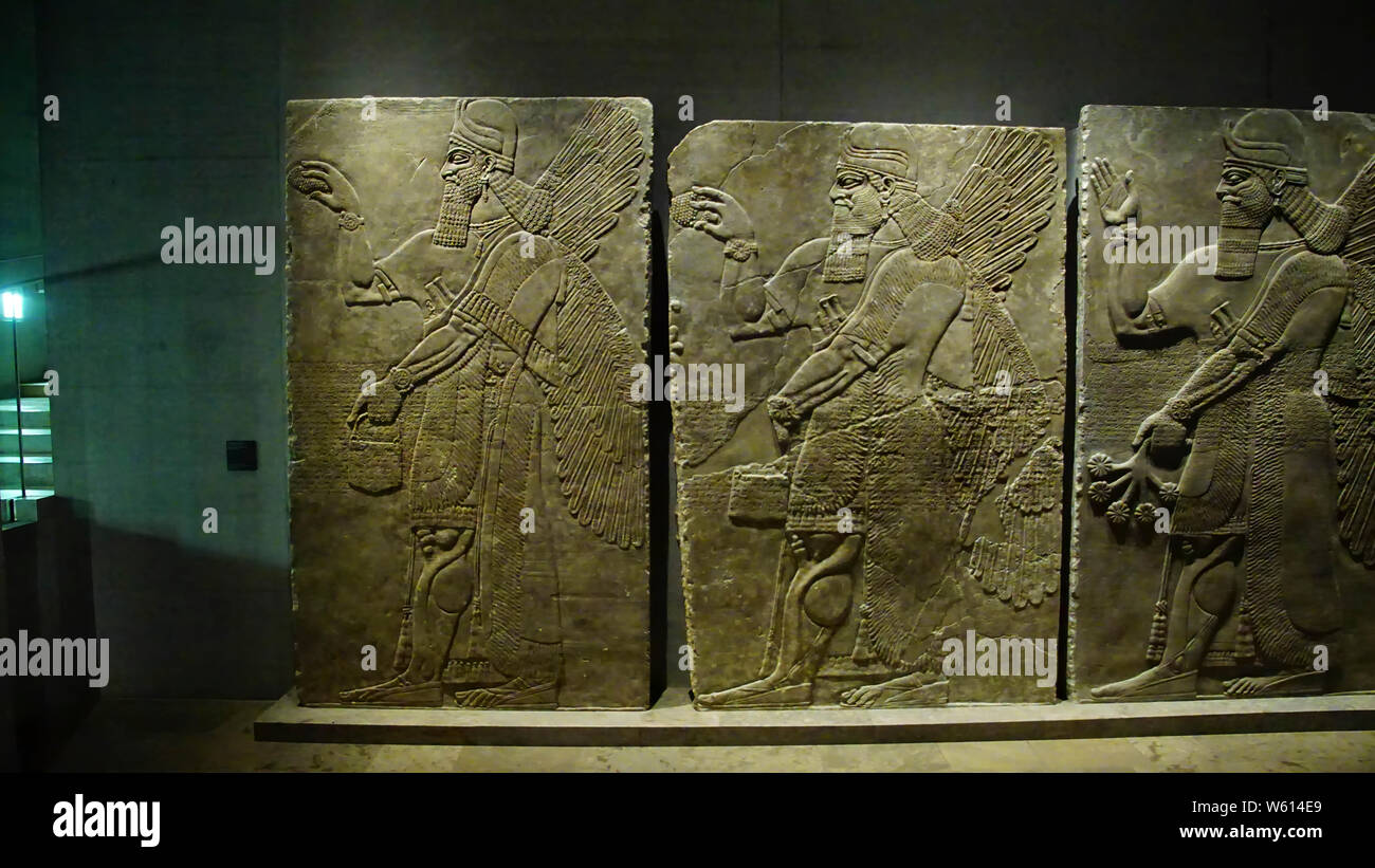 Assyrian bas relief hi-res stock photography and images - Alamy