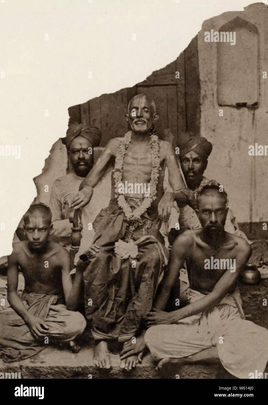 Dayal, Raja Lala Deen - Luchmiah Rungiah und Begleiter Stock Photo - Alamy