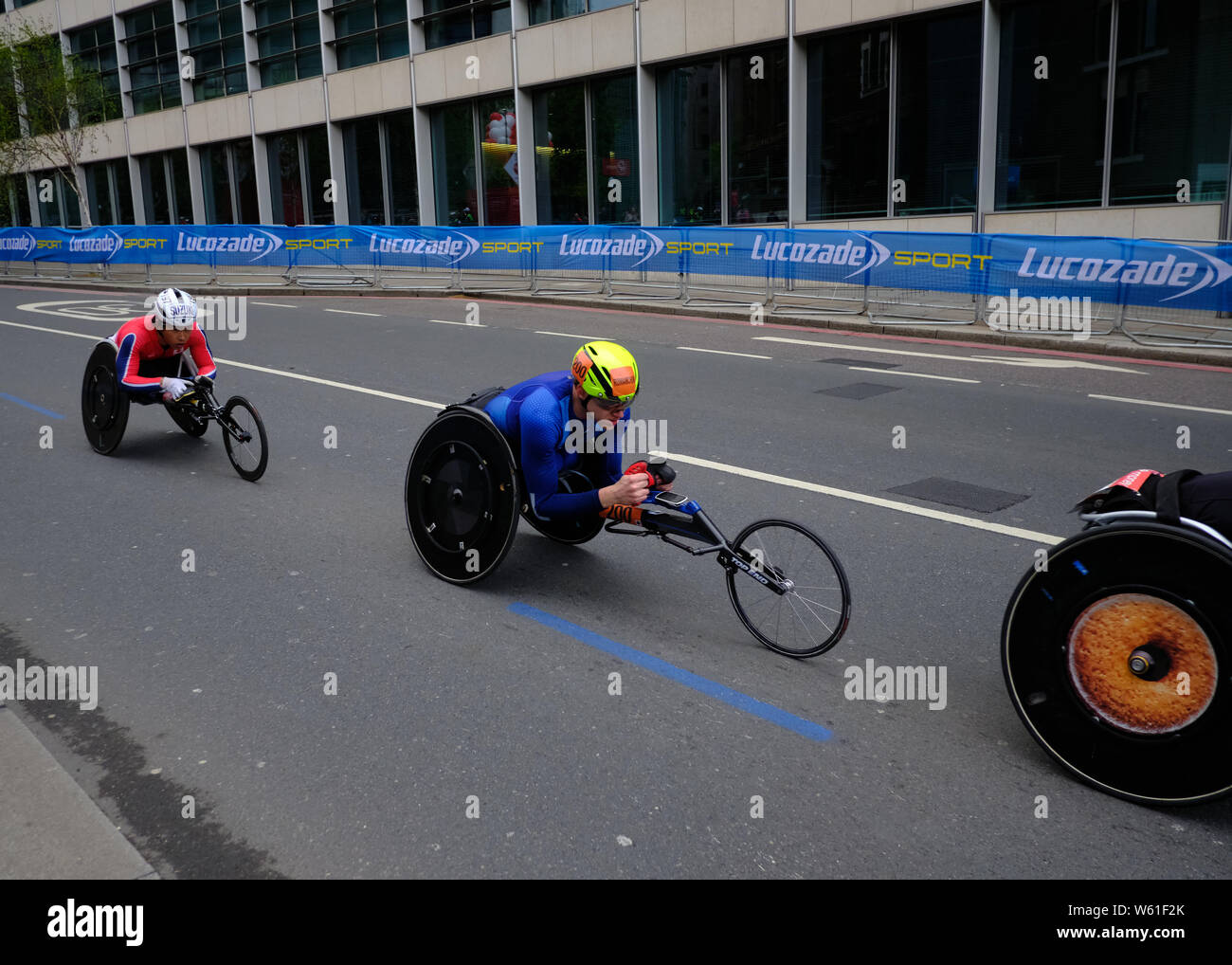 Female Wheelchair Marathon Runner High Resolution Stock Photography and ...